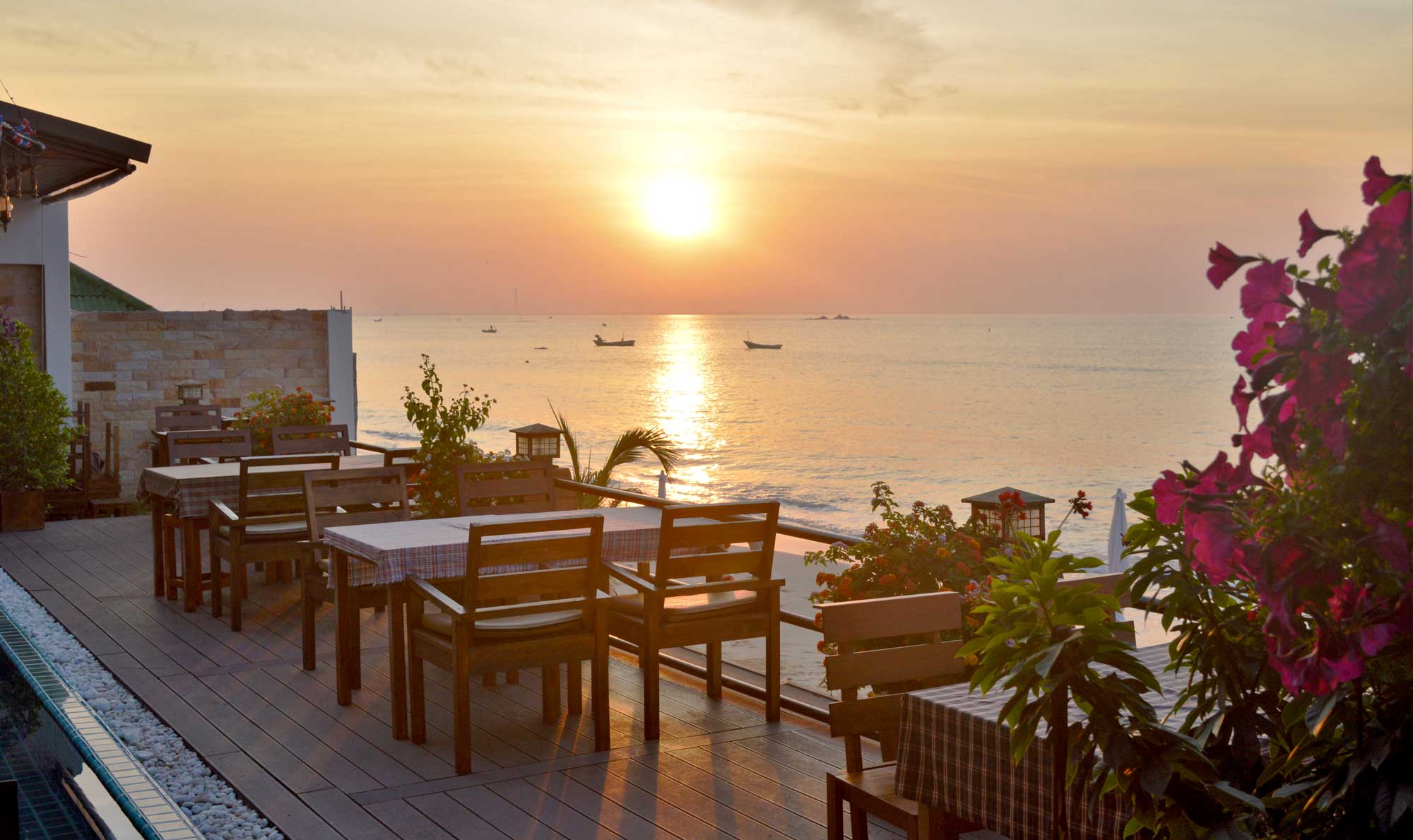 Boutique beachfront accommodation, Ban Chang, Thailand. The Lord Nelson ...